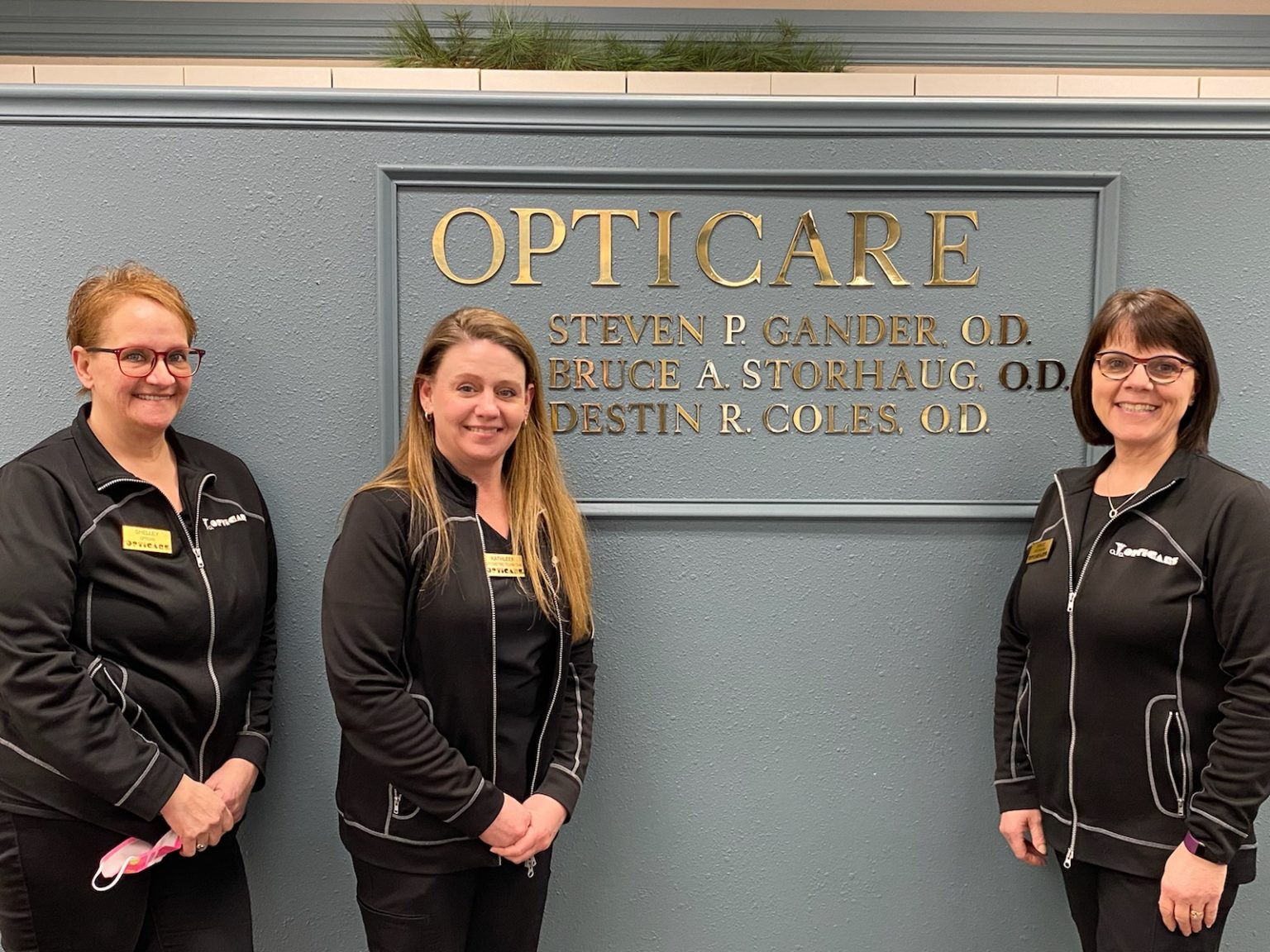 Our Staff – Opticare Vision Clinic